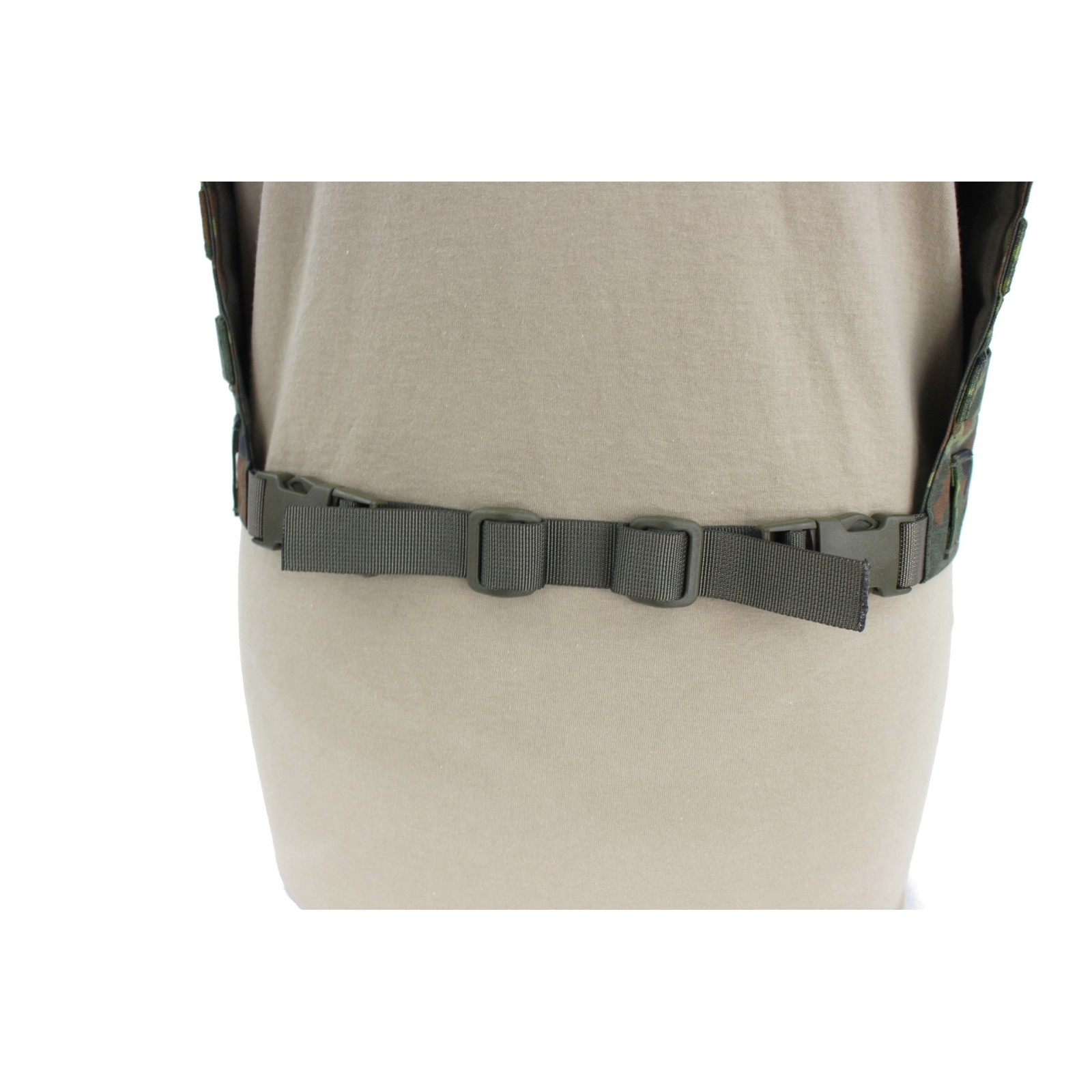 Split Front Chest Rig with MOLLE system for individual outfitting